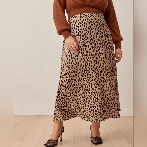 Reformation | Skirts | Nwt Reformation Bea Leopard Print Midi Size 2 ...
